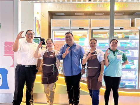 Contis Bakeshop And Restaurant Sm Bacoor Taste The Best Cakes Pastries And Savory Dishes