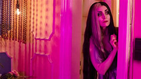 Netflix の The Munsters レビュー Rob Zombie の最新作は、常識からの逸脱です Japzen 日本の