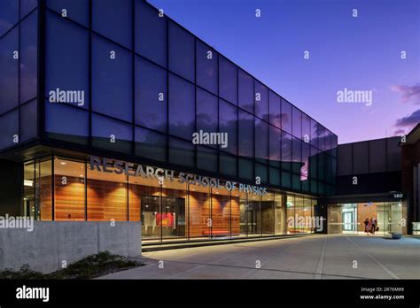 Main Building Entrance And Forecourt Australian National University