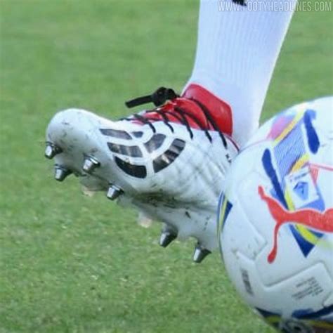 Special Copa Pure 2 Boots Customized With Predator Champagne Vibes