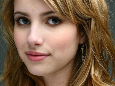 Emma Roberts Emma Roberts Wallpaper Fanpop