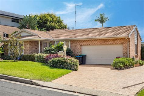 8 Rowan Street Mona Vale Nsw 2103 Domain