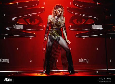 Birds Of Prey Jurnee Smollett Bell As Black Canary 2020 Ph