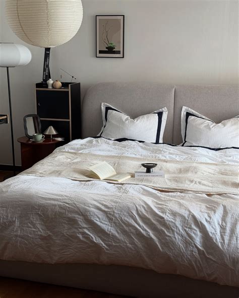 희정 킴태은맘 집꾸미기﹆구축인테리어﹆아기있는집 오늘 아이 등원길에 사람들 옷도 많이 가벼워진 것 같더라구요 안방에 이불커버와 베개커버를 가볍게 바꿔주고나니 봄이