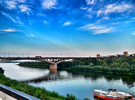 Premium Photo Bridge Over River