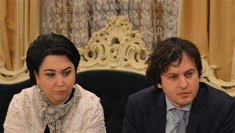 „ბოდიშის ანატომია“ ეკა ბესელია განცხადებებმა კობახიძეზე პოლიტიკურ სპექტრში დიდი აჟიოტაჟი გამოიწვია