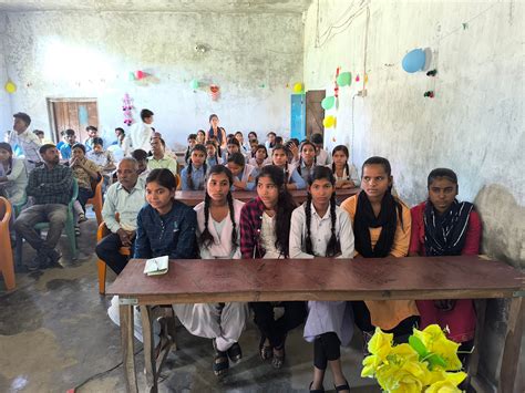 आज का दिन विद्यालय के लिए गौरव का दिन रहा। बोर्ड परीक्षा 2024 में कक्षा 10 की छात्रा मानसी