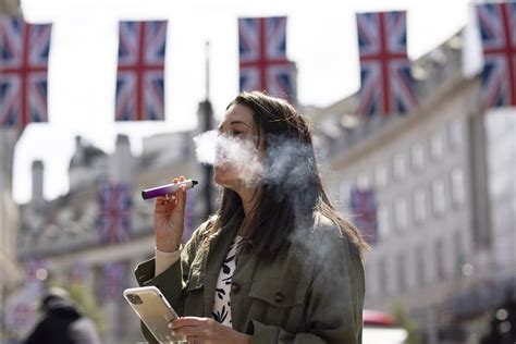Día Sin Tabaco Sustancias Que Te Metes Cuando Fumas O Vapeas