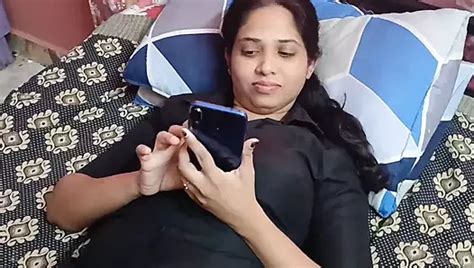 Vaishnavy Masturbate And Sex With Step Brother Mallu Girl Masturbate
