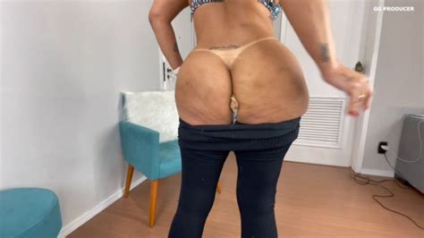 Gg Producer Eating Sweaty Bread Straight From The Asshole Porno