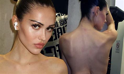 Amelia Hamlin Goes Topless As She Shares Behind The Scenes Snaps From