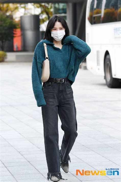 레드벨벳 웬디 영스트리트 월요일 출근합니다~[포토엔hd] 네이트 연예