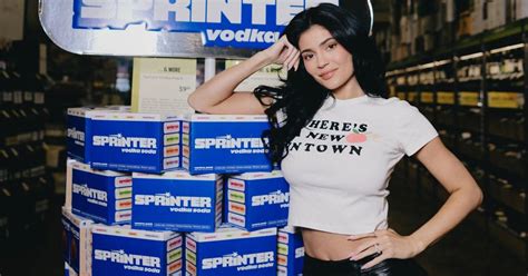 Kylie Jenner Shows Off Her Toned Tummy During Sprinter Vodka Event