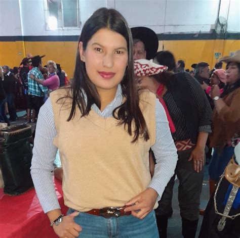 Creo Que Le Erro Un Poquito 🤣 Humor Naturaleza Veronica Merlo