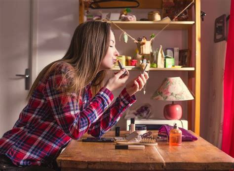 How To Prevent Pimples Simple And Effective Ways To Prevent Pimples India Com