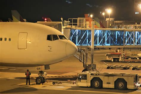 공항 여객기 주기장 유토이미지 상세페이지 베이직샵 사진 21031922