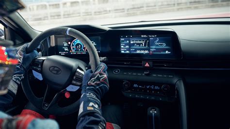 현대 아반떼 N Tcr 에디션 2800만원 비싼 혼다 시빅 타입 R보다 빠르다고 Kb의 생각