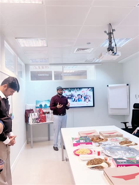 Work Team Uae Opportunity Muhammad Usman Ashraf Chrp Chrm