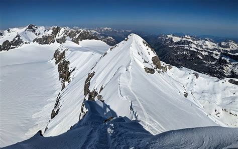 글라루스 우리에서 즐기는 백컨트리 스키 투어 스위스 알프스의 빙하 위로 스키 투어 스키모 등산 고화질 사진 0명에 대한 스톡 사진 및 기타 이미지 Istock