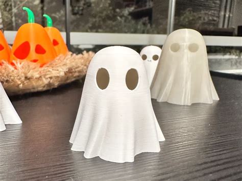Tiny Ghost 来自 Emanuele Makerworld