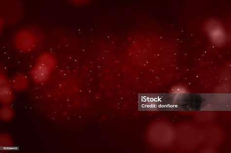 크리스마스 그라데이션 빨간색 배경에 빨간색 Bokeh 발렌타인 데가 사랑 관계 휴가 이벤트 축제와 추상화 공휴일에 대한 스톡 사진 및 기타 이미지 Istock