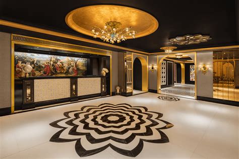 Gallery Hillock Hotels