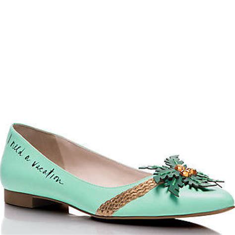 Can You Wear Flats To Graduation The Answer To This Age Old Dilemma