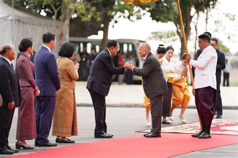 ព្រះមហាក្សត្រ កោតសរសើរជាទីបំផុតចំពោះ សម្តេចតេជោ ហ៊ុន សែន ដែលធ្វើឲ្យព្រះពុទ្ធសាសនា