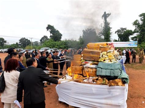 ນະຄອນຫລວງ ວຽງຈັນ ທໍາລາຍຢາເສບຕິດຫລາຍກວ່າ 4 3 ໂຕນ Updatelaos