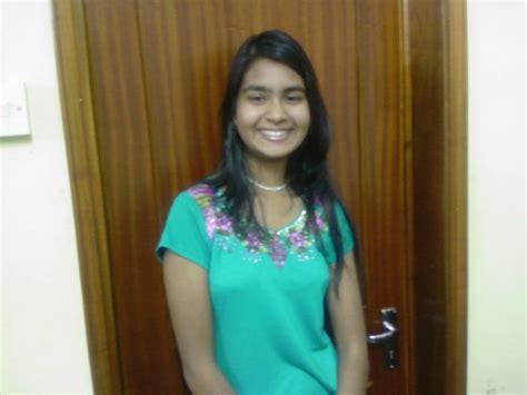 Aisha Kanwal Hot Babe Pixdesi4in