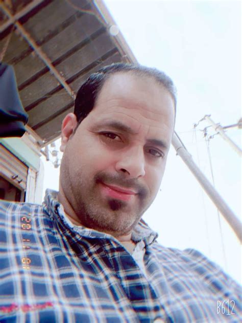 ملابس السيد هيكل