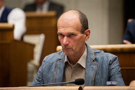 Hnonline Sk Nech Je Kristus Kráľom Slovenska Šimkovičovej Tajomník