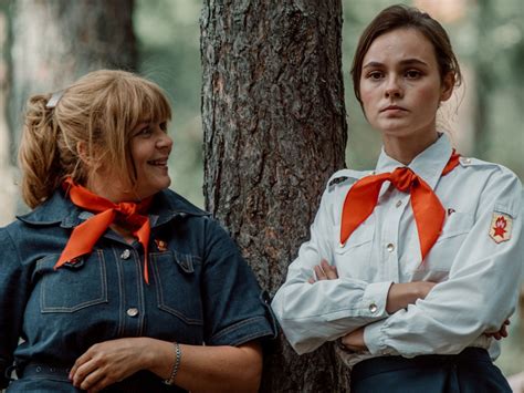 Дух времени: 10 лучших современных фильмов и сериалов про жизнь в СССР ...