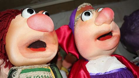 თოჯინები იცინიან ქუთაისის თოჯინების თეატრი Youtube