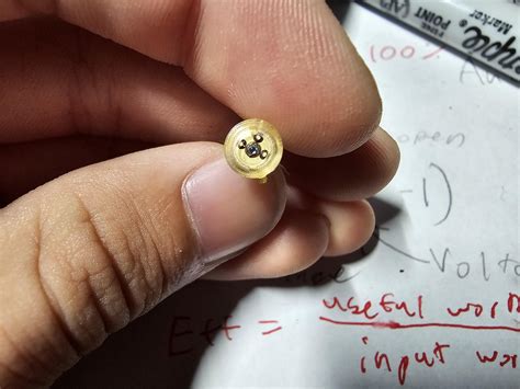 Does Anyone Know The Pinout Of These Maybe Photo Transistors R Askelectronics