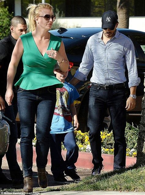 Britney Spears Britney Spears Fashion Mens Sunglasses