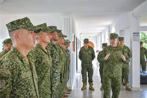 Vicealmirante Juan Ricardo Rozo Fue Nombrado Nuevo Comandante De La