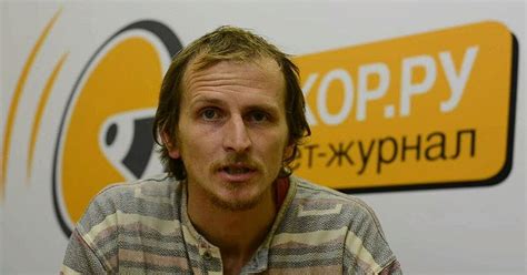 Russian Journalist Alexander Rybin Found Dead Near Highway Close To