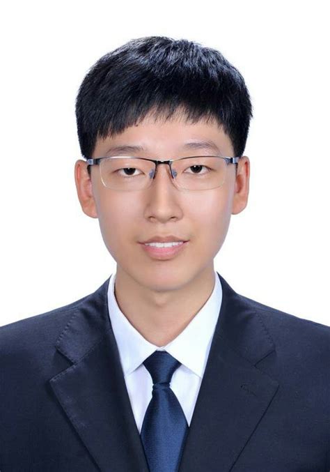 Yusong Hu