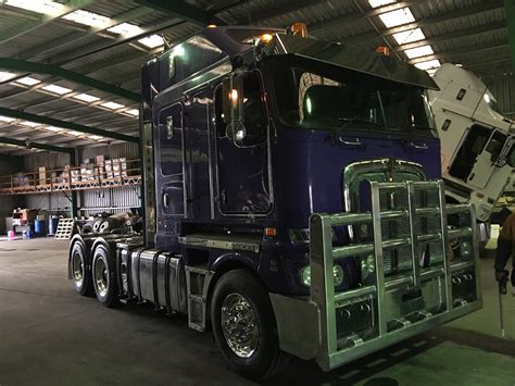 Stainless Steel 14 Inch Boltless Sun Visor To Suit Kenworth K104 K104b