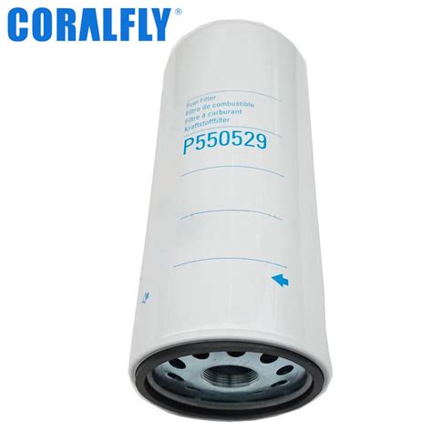 Excavator Diesel Engine Fuel Filter Element P550529 P550057 P557440 ...