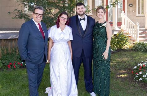 Denis Coderre Partage Toutes Les Photos Du Mariage De Son Fils Vedette Québec