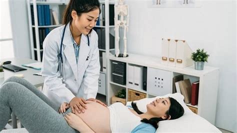 Fenomena Viral Rahim Copot Mengapa Edukasi Persalinan Aman Masih