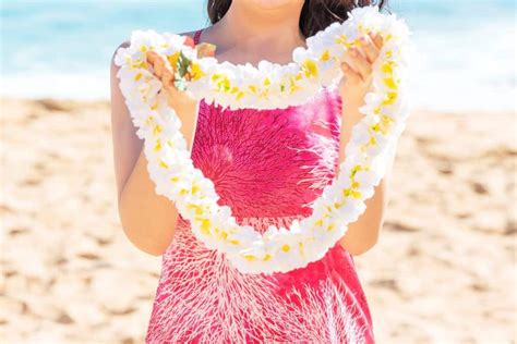 Does Everyone Get A Lei Greeting In Hawaii