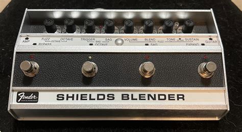 Best fuzz pedal I've ever owned. : r/guitarpedals