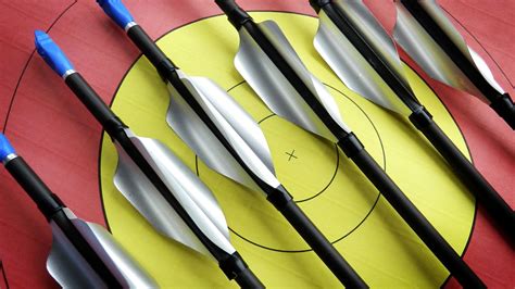 Archery 101 How To Fletch An Arrow With Spin Vanes Arqueria