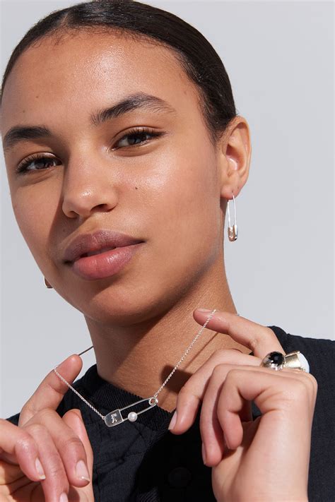 Runaway Safety Pin Necklace Silver Karen Walker