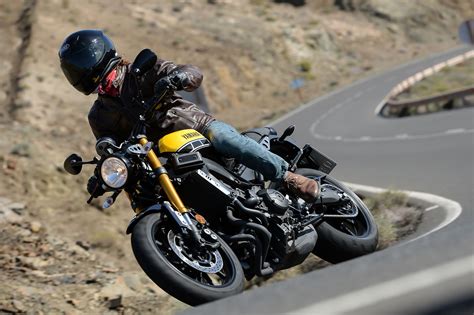 First Ride Yamaha Xsr900 Review Visordown