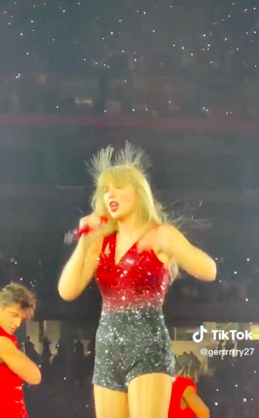 A Clip Of Taylor Swifts Hair Is Going Viral
