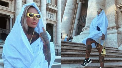 Sabrina Boing Boing Faz Denúncia Ao Ser Obrigada A Usar Lençol No